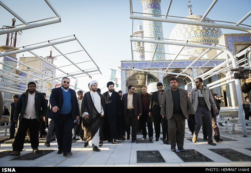 Photos: People of Fasa welcome Ayatollah Khomeinis grandson, Seyyed Ali ...